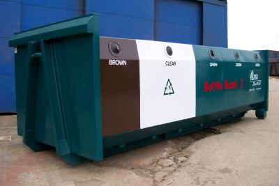 ماذا تعني "bottle bank"؟ | قاموس الإنجليزية-العربية Lingoland